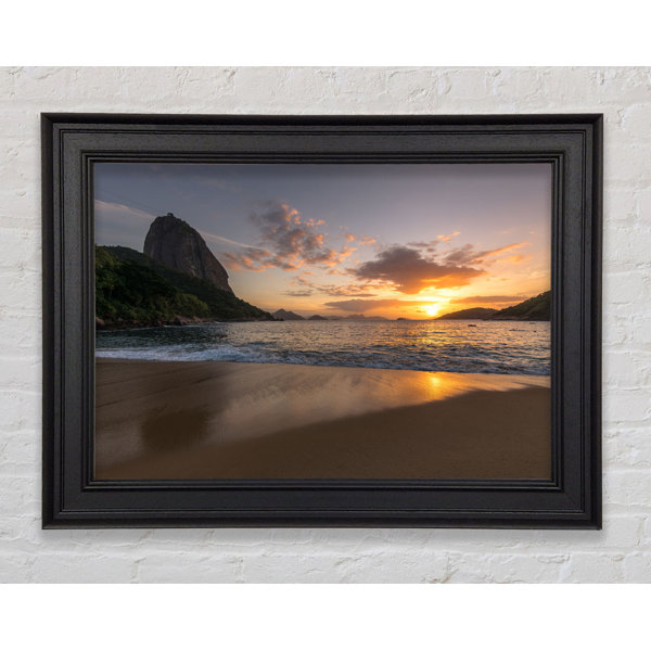 Haus am Meer Spektakuläre Aussicht am Strand Gerahmter Druck | Wayfair.de